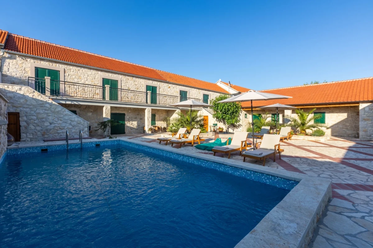 Villa Dvori Jokic - Benkovac, Croatia - Luxury villa for rent | My Luxoria
